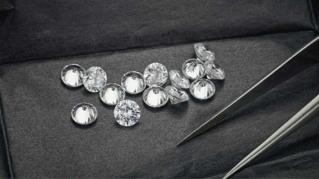 WHAT IS A DIAMOND LAYOUT? - RRP Diamonds